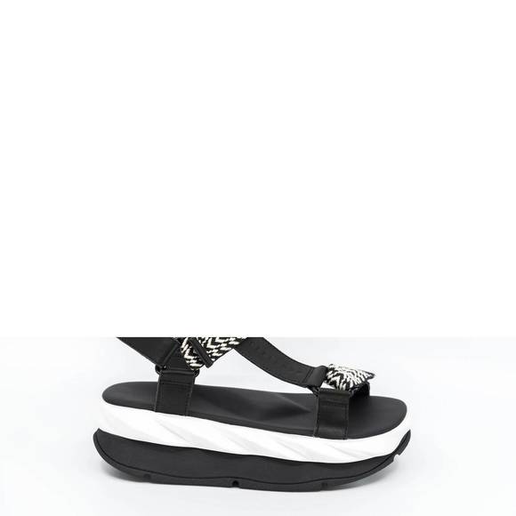 4CCCCEES | Shoes | New 4ccccees Mellow Sandal In Oreo | Poshmark